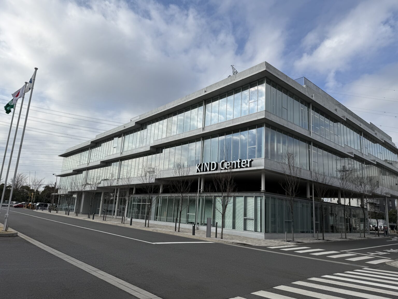 AGCが推進する工場DX戦略 ～業務に根付くIVR活用と工場・本社の協力体制～ - お役立ち情報｜ INTEGNANCE VR